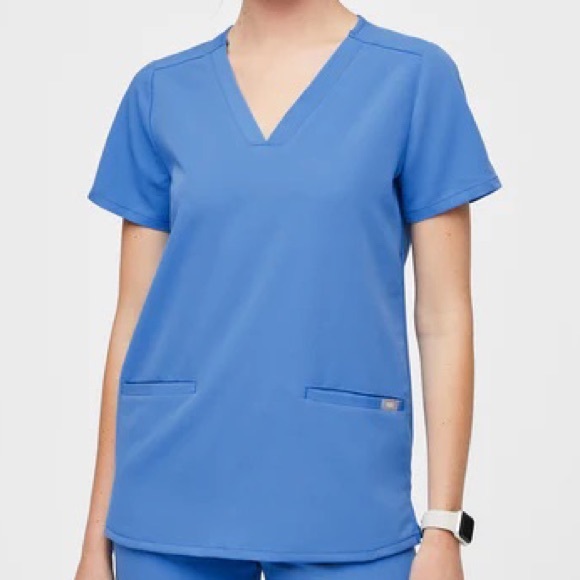 Figs | Other | Figs Womens Capri Blue Scrub Set Medium Limited Edition ...